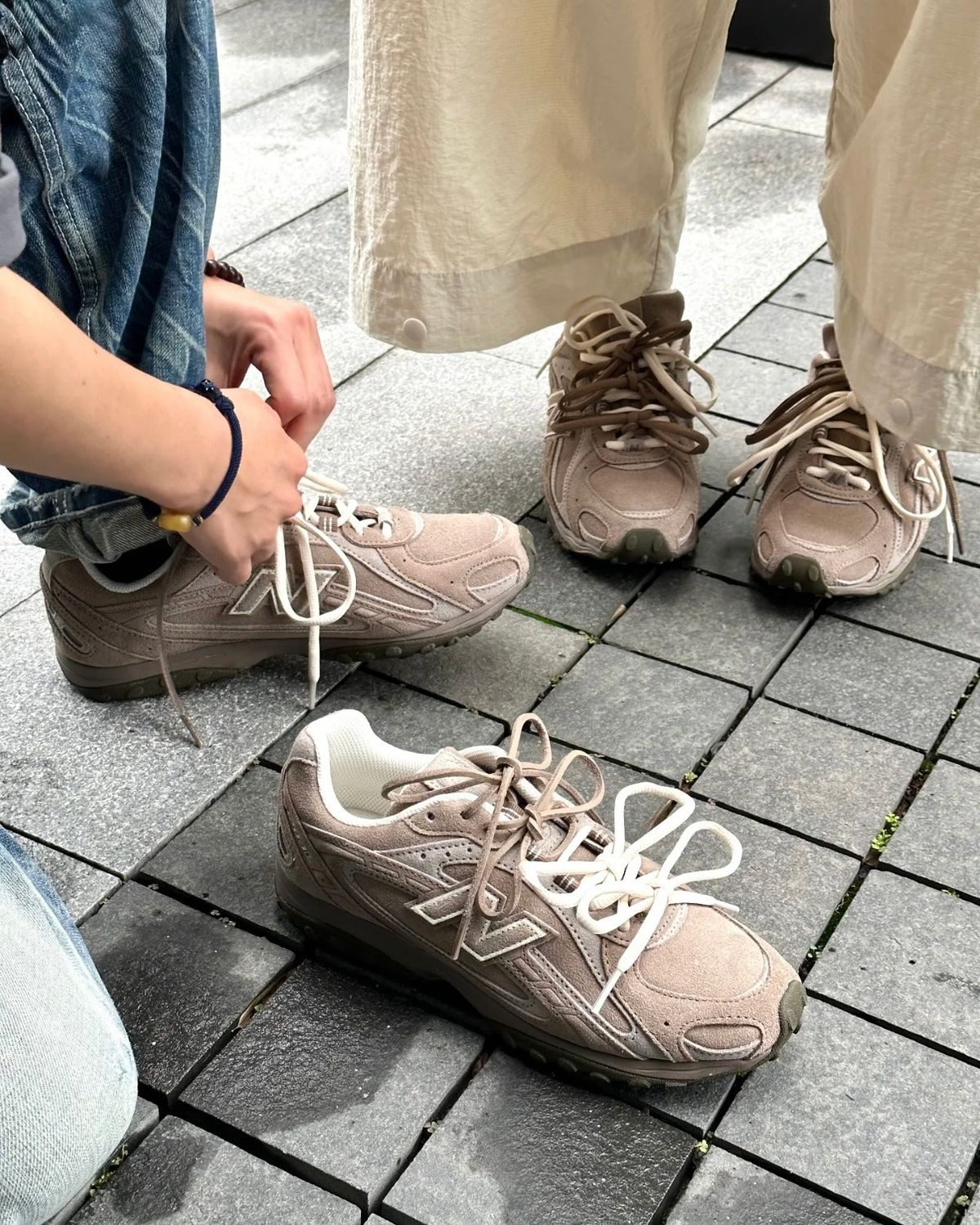 The New Balance 204L Mushroom Arid Stone: the retro sneaker of 2025