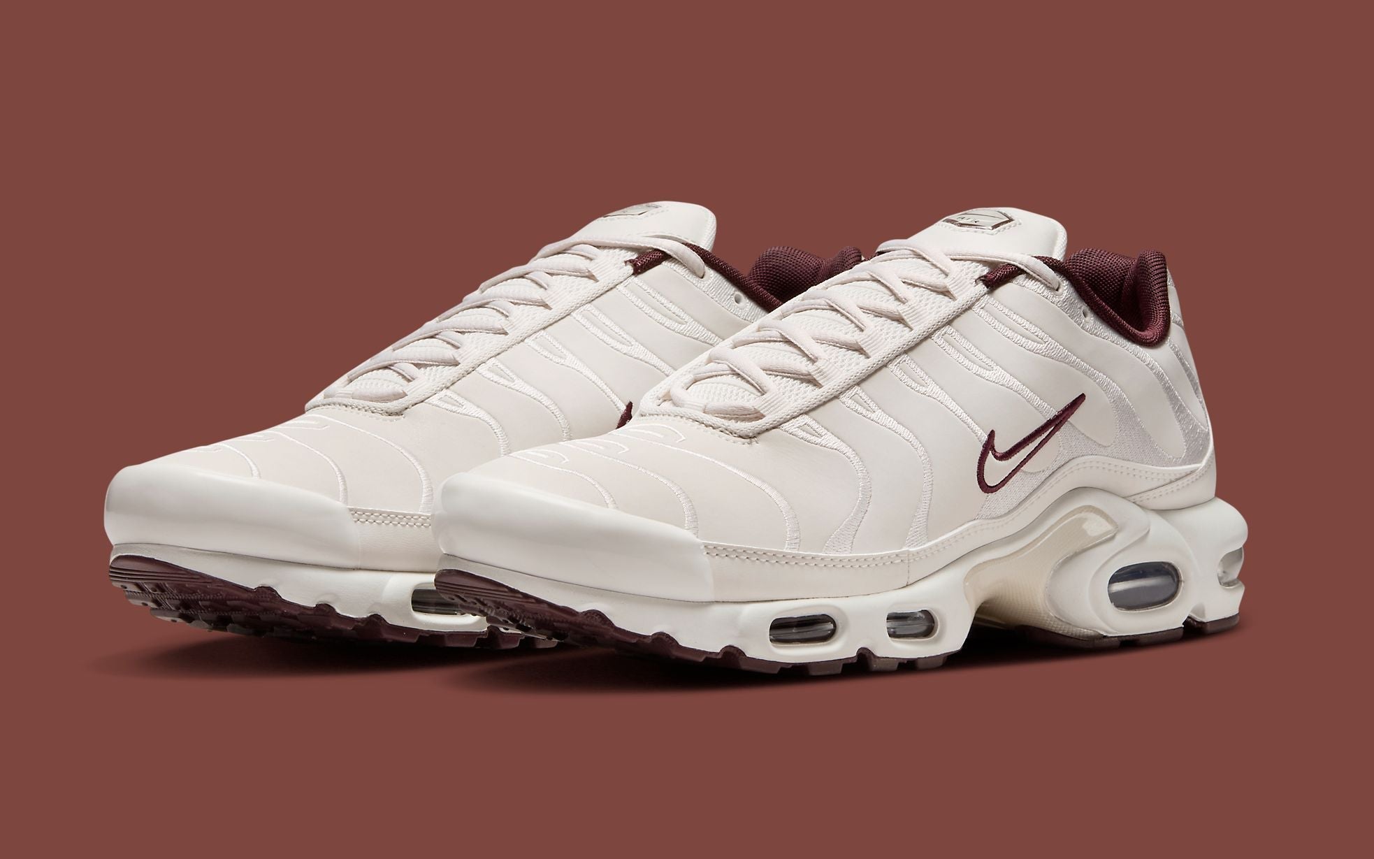 Nike Air Max Plus PRM 'Phantom & Light Bone' – SneakerAsk